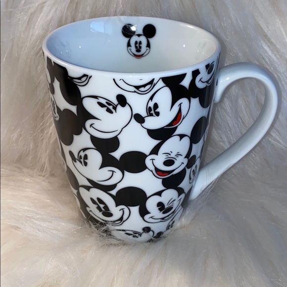 Disney | Kitchen | Disney Mickey Mouse Coffee Cup Vintage Icon Head ...